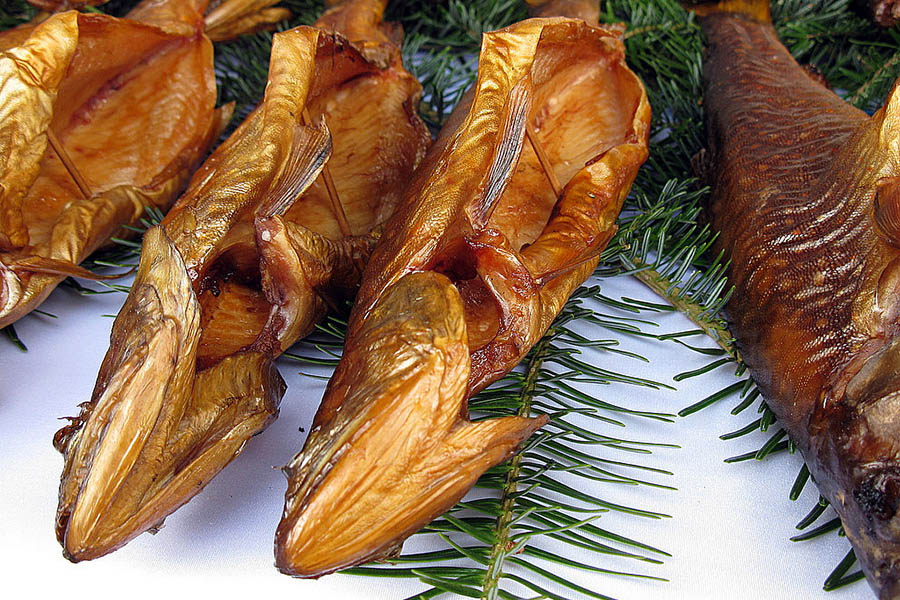 Păstrăv afumat – Discover Bucovina